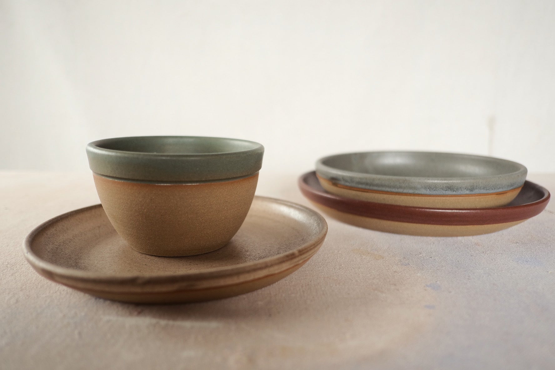 Country Rim Dinner Plate – Settleceramics